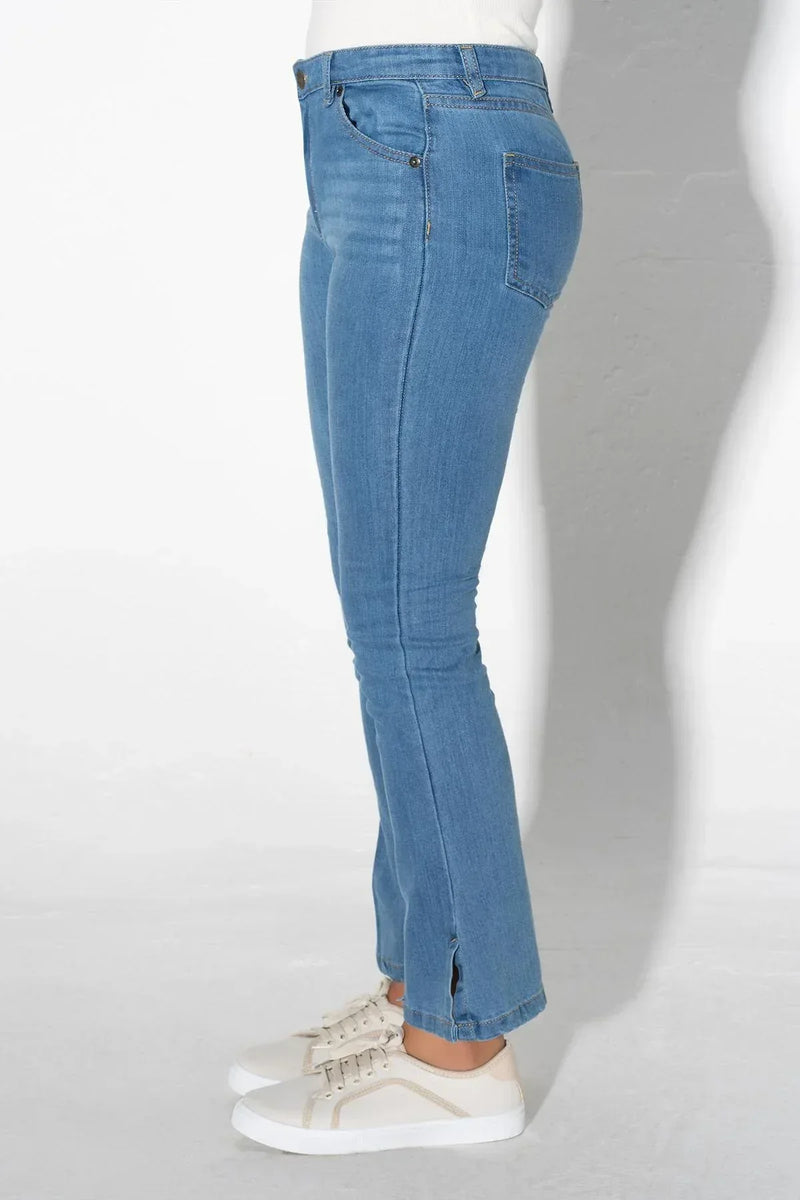 Light Wash Boot Cut Jeans Light Blue – MEME